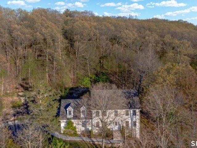 house with 4 bedroom, Bristol CT DLS102317092