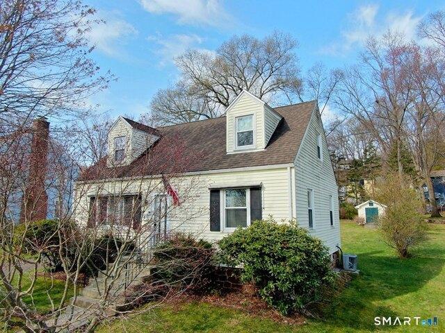 house with 4 bedroom, Bristol CT DLS102318274