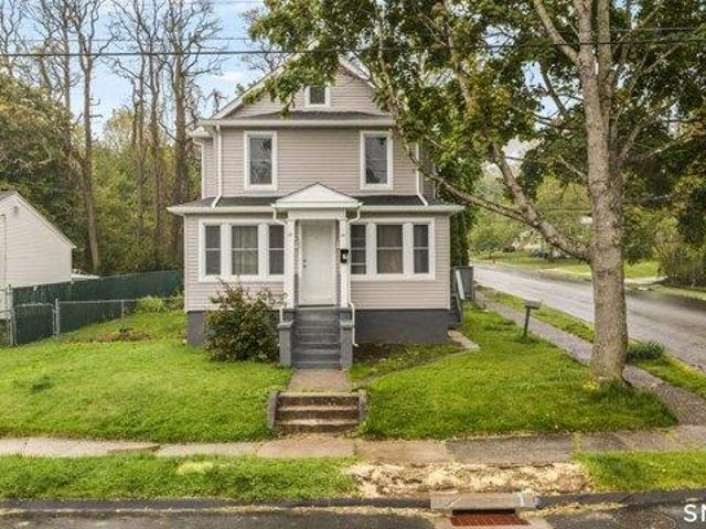 house with 4 bedroom, Bristol CT DLS102531606