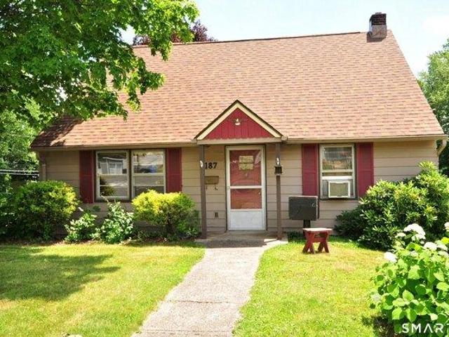 house with 4 bedroom, Bristol CT DS104115550