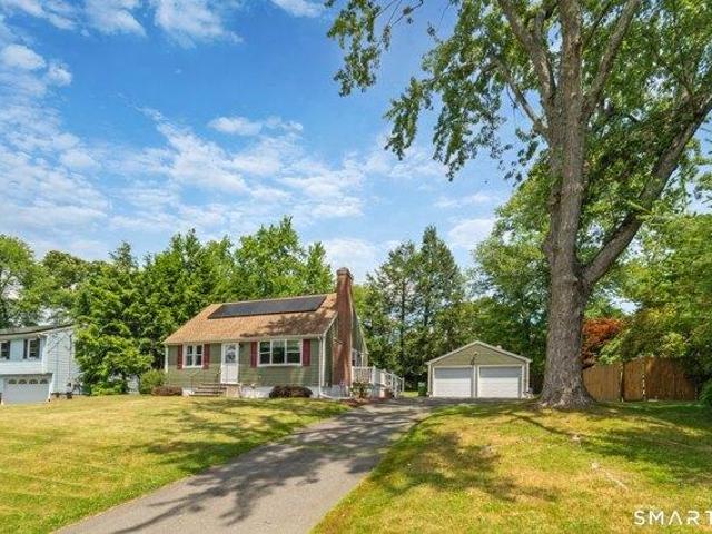 house with 4 bedroom, Bristol CT DS104480099