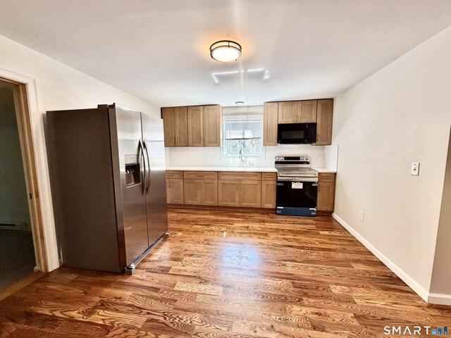 house with 4 bedroom, Bristol CT DS103665555