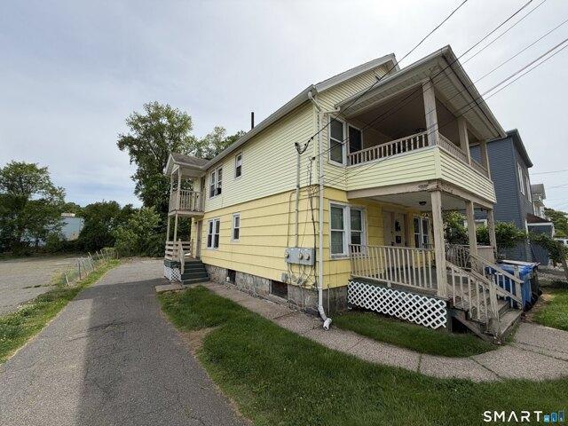 house with 4 bedroom, Bristol CT ES104851471
