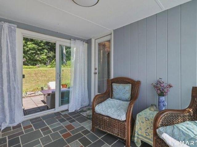 house with 4 bedroom, Bristol CT ES104921477