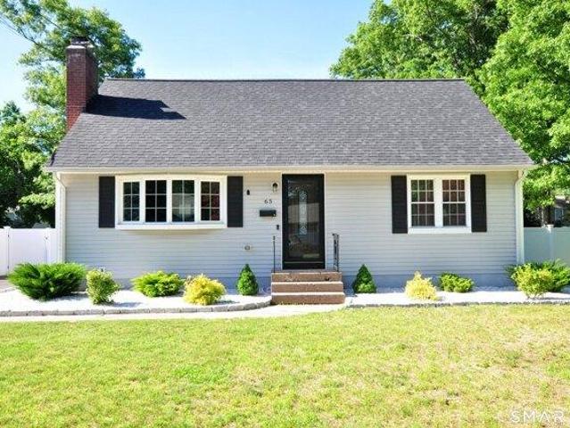 house with 4 bedroom, Bristol CT ES105126011