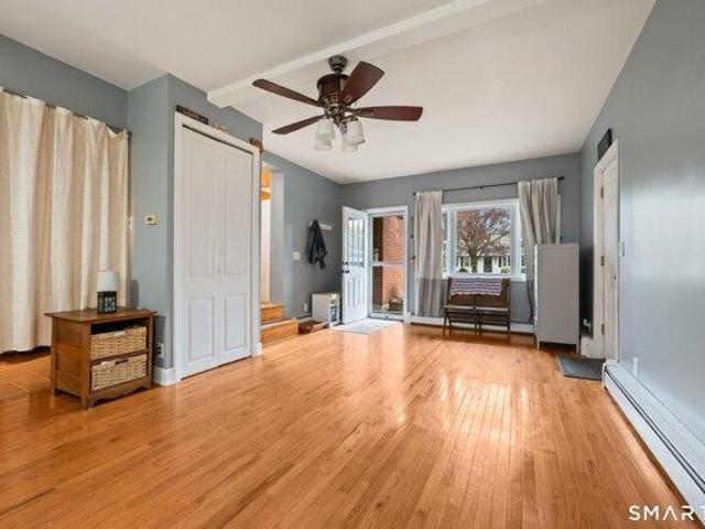 house with 4 bedroom, Bristol CT ES103437951