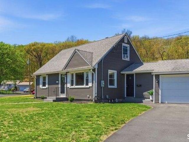 house with 4 bedroom, Bristol CT ES103499408