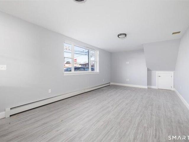 house with 4 bedroom, Bristol CT ES103499833