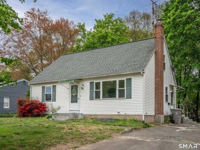 house with 4 bedroom, Bristol CT ES103967341