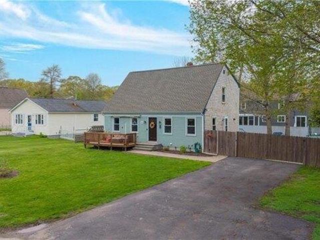 house with 4 bedroom, Bristol RI DLS102369795