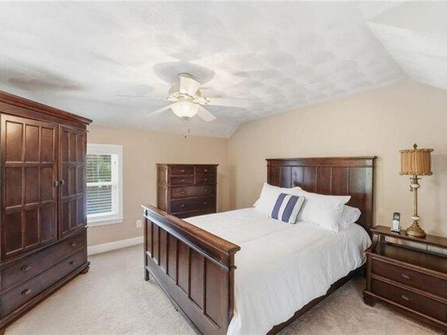 house with 4 bedroom, Bristol RI DS102218761