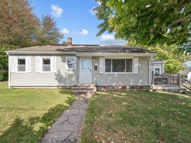 house with 4 bedroom, Bristol RI DS102280408