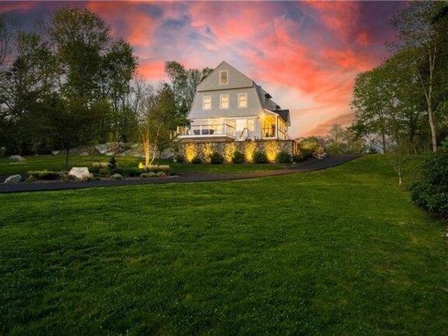 house with 4 bedroom, Bristol RI DS103190247