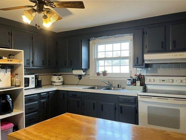 house with 4 bedroom, Bristol RI DS103495407