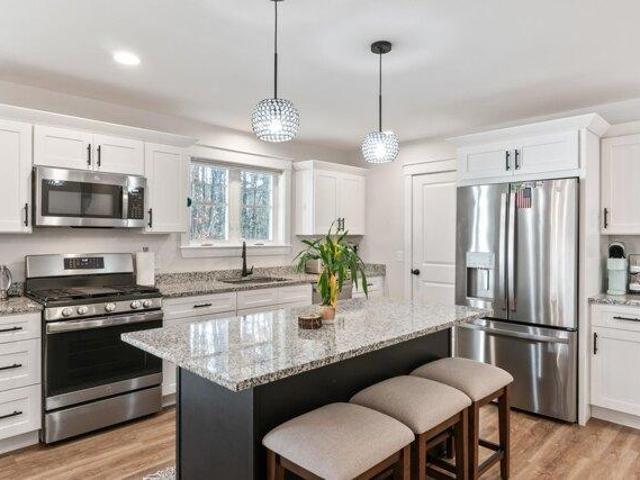 house with 4 bedroom, Brunswick ME DS102595612