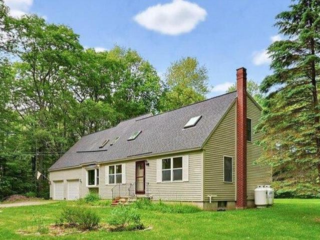 house with 4 bedroom, Brunswick ME DS104235243