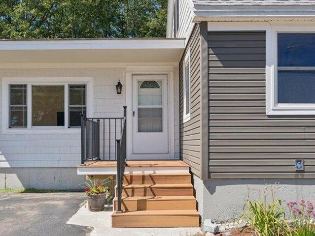 house with 4 bedroom, Brunswick ME ES103848775