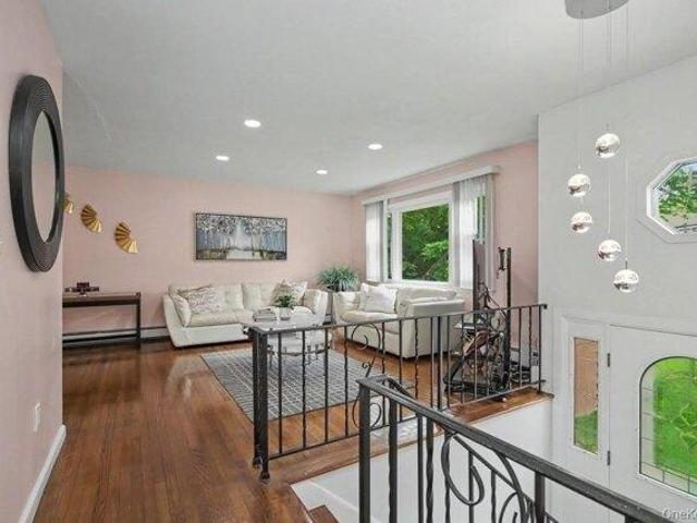 house with 4 bedroom, Buchanan NY ES105191003
