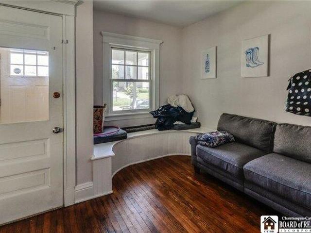 house with 4 bedroom, Buffalo NY ES104901285