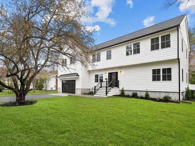 house with 4 bedroom, Burlington MA DLS103018671