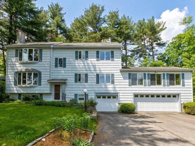 house with 4 bedroom, Burlington MA DS104043558