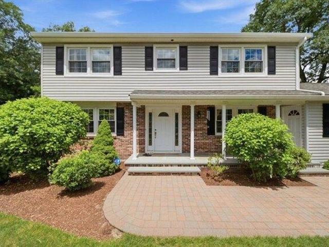 house with 4 bedroom, Burlington MA DS104298370