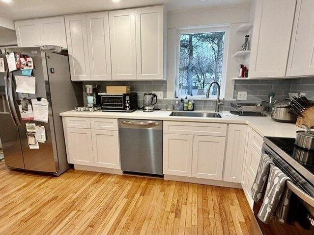 house with 4 bedroom, Burlington MA DS102761657