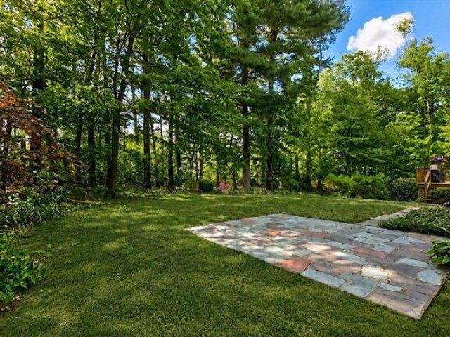 house with 4 bedroom, Burlington MA ES104043558