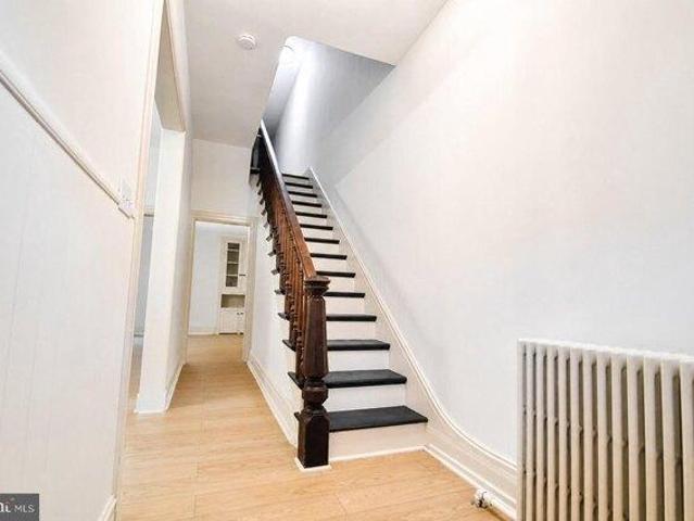house with 4 bedroom, Burlington NJ ES105207422