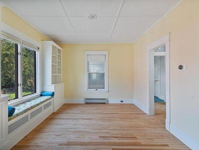 house with 4 bedroom, Burlington VT DS104192957