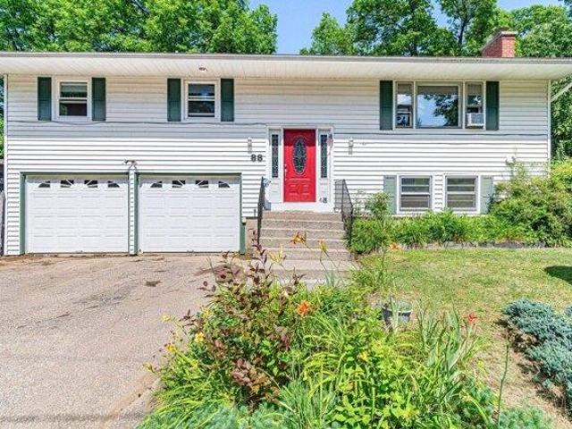 house with 4 bedroom, Burlington VT DS104442111