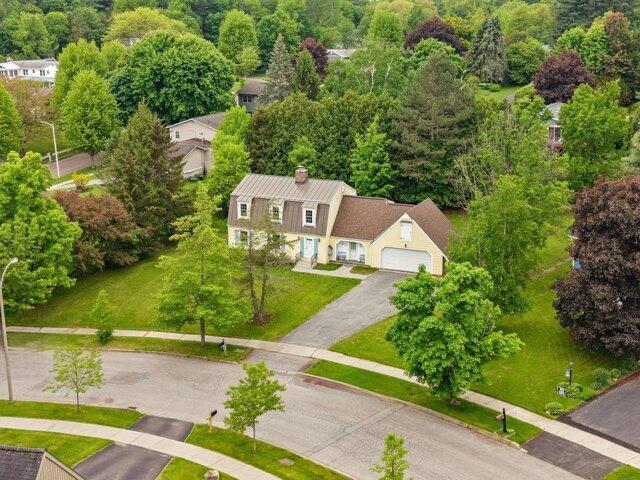house with 4 bedroom, Burlington VT DS104481157