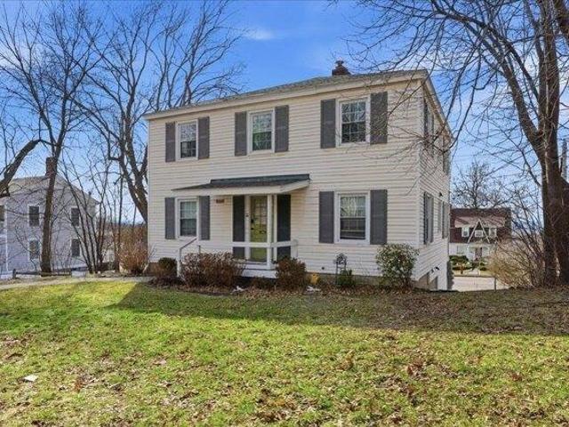 house with 4 bedroom, Burlington VT DS102728127