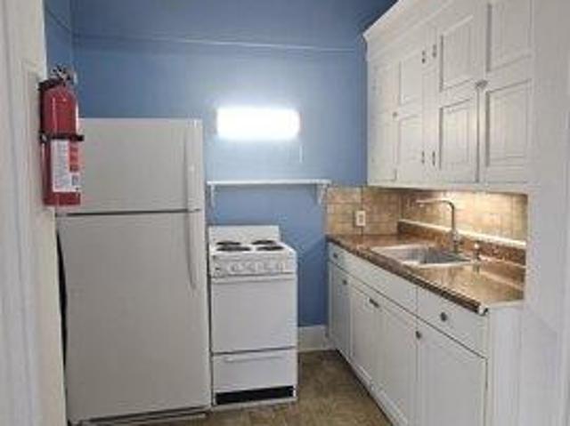 house with 4 bedroom, Burlington VT ES104113100