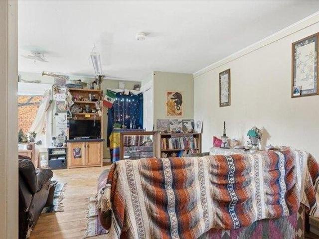 house with 4 bedroom, Burlington VT ES105115724