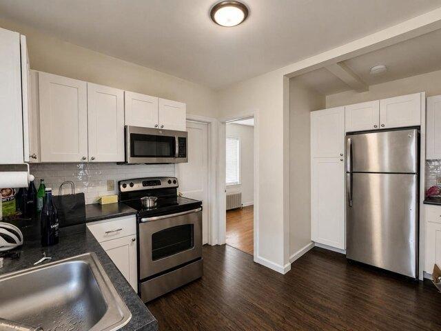 house with 4 bedroom, Burlington VT ES105191135