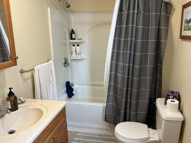 house with 4 bedroom, Burlington VT ES105192970