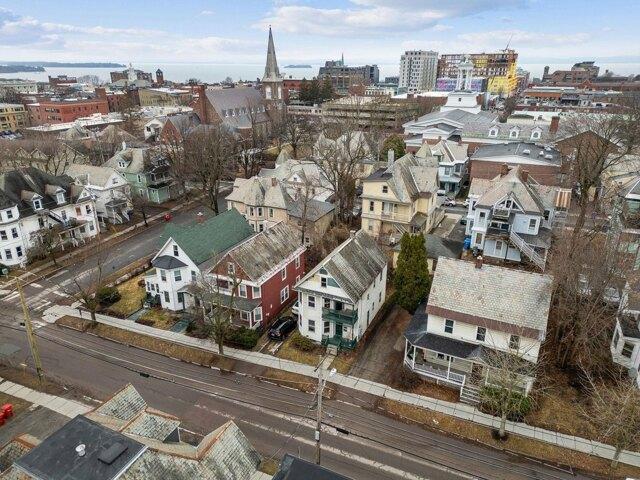 house with 4 bedroom, Burlington VT ES103622308