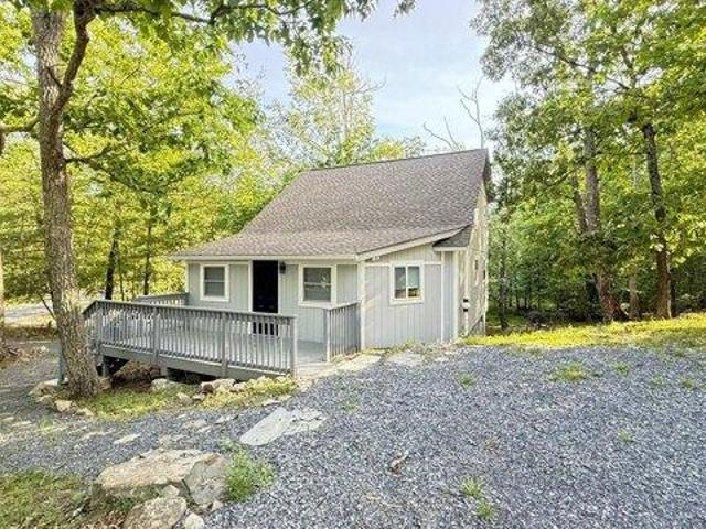 house with 4 bedroom, Bushkill PA DS103623148
