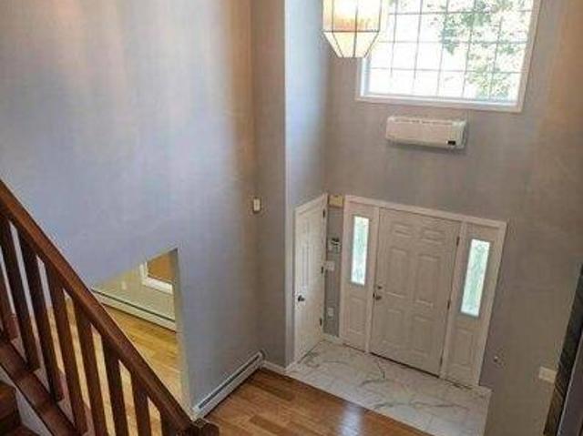 house with 4 bedroom, Bushkill PA ES103622701