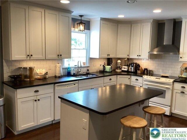 house with 4 bedroom, Bushkill PA ES104907038