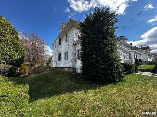 house with 4 bedroom, Butler NJ DLS102775290