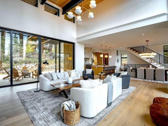house with 4 bedroom, CA CA DLS101882564
