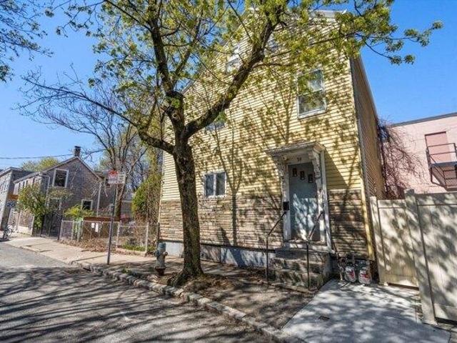 house with 4 bedroom, Cambridge MA DLS102961143