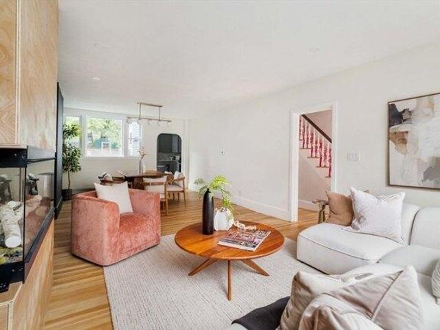 house with 4 bedroom, Cambridge MA ES104007679