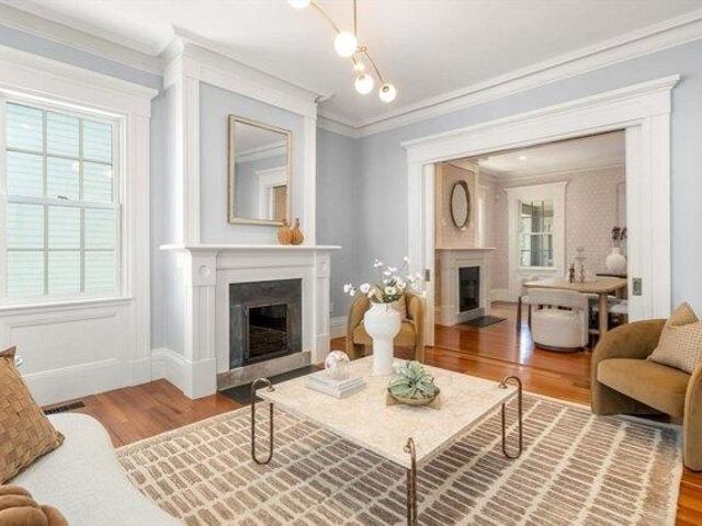 house with 4 bedroom, Cambridge MA ES105060108