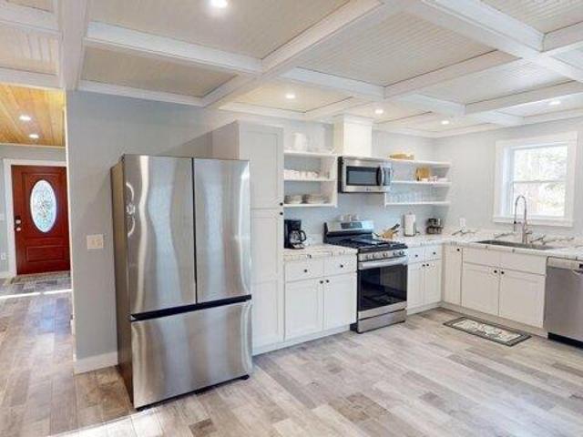 house with 4 bedroom, Camden ME DS102030190