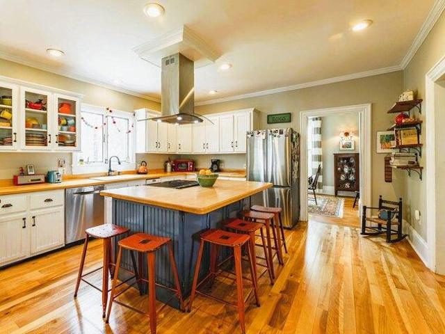 house with 4 bedroom, Camden ME DS103071144