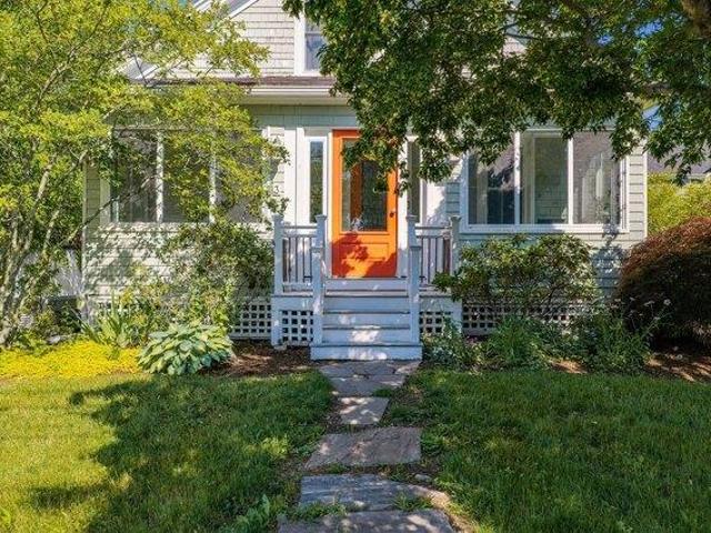 house with 4 bedroom, Camden ME DS104043784