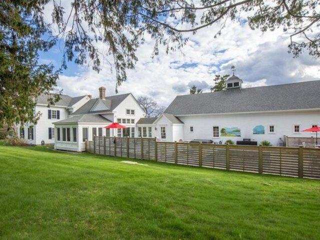 house with 4 bedroom, Camden ME ES103888592